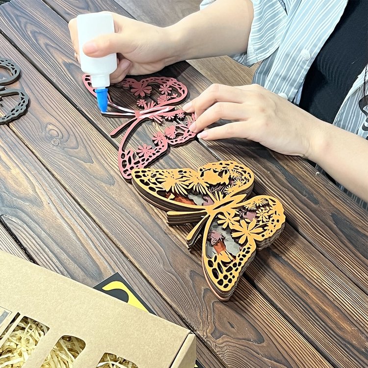Monarch Butterfly Carving Handcraft Gift - FreedPick